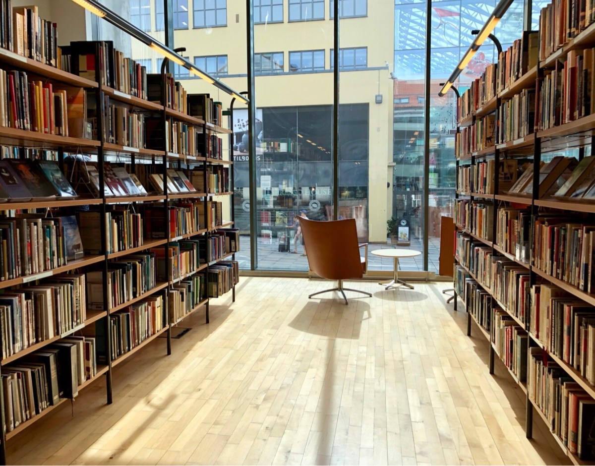 The Bergen Offentlige Bibliotek, Norway – a bright modern library with ...