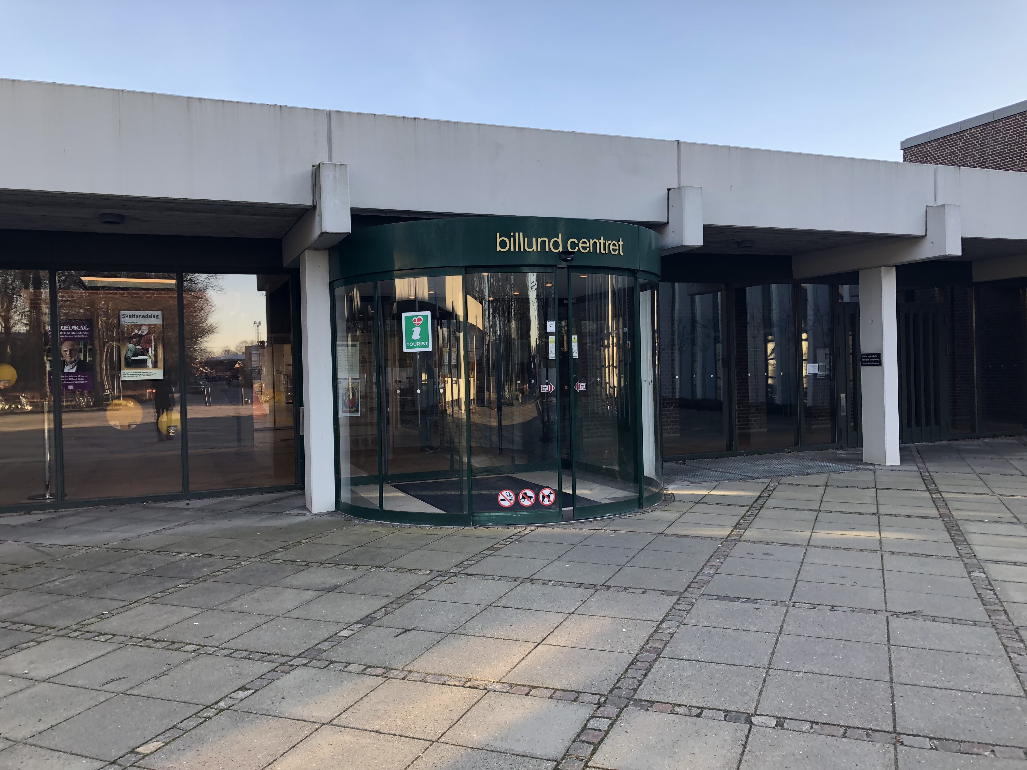 Billund Public Library – a smack of library and a place for kids in all ...