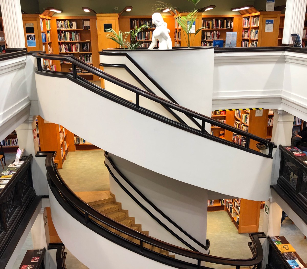 Rikhardinkatu Library, Helsinki – the oldest public library in Finland ...