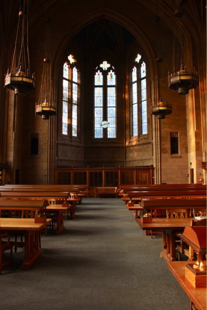 Suzzallo Library, Washington, USA – a spectactular place for a snack or ...